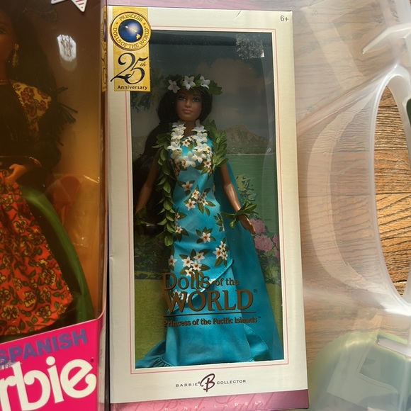 Mattel | Toys | 3 Vintage Barbies 25th Anniversary Barbie | Poshmark
